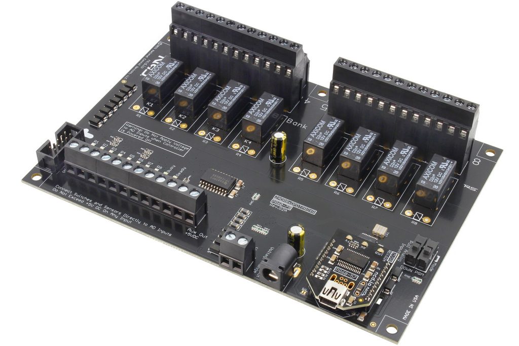 8 Channel Ethernet Relay Controller 8 Channel ADC DPDT Relay Module